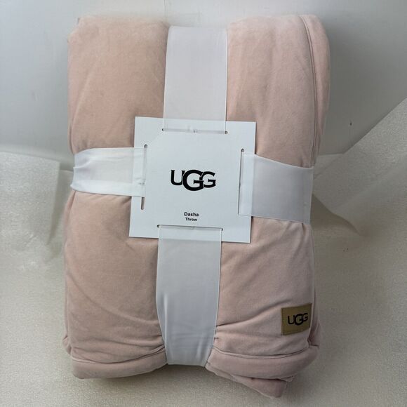UGG | Bedding | Ugg Dasha Throw Blanket 5 X 70 In Pink | Poshmark